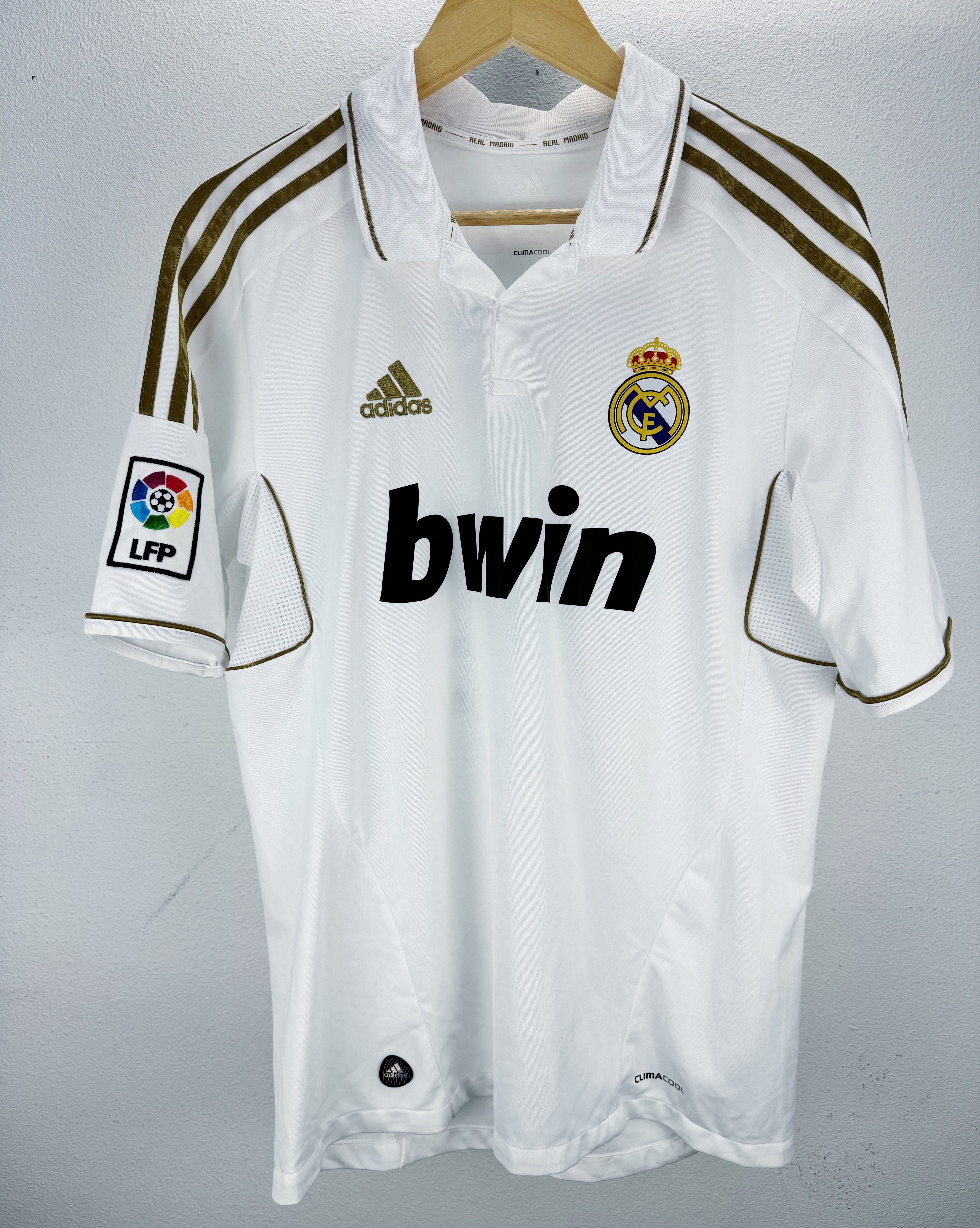 Real Madrid 2011-12 Campeones Promotional Home Kit (M) – Saturdays Football