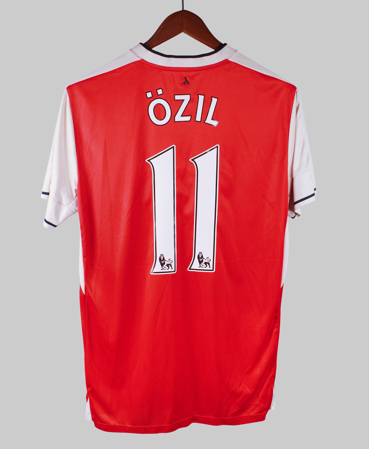 Arsenal 2016-17 Ozil Home Kit (L) – Saturdays Football